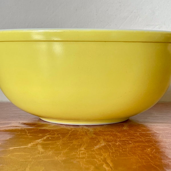 Large Yellow Pyrex Mixing Bowl - Etsy
