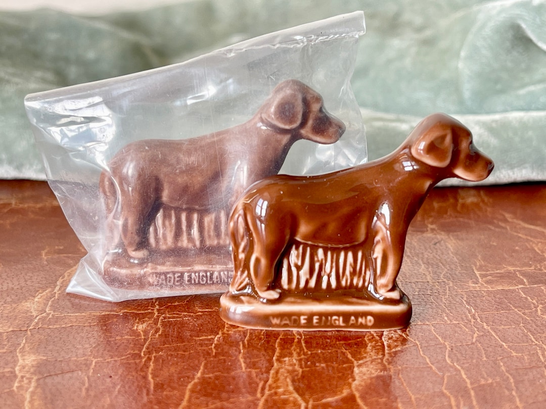 Wade Whimsies Chocolate Labrador Retriever Pet Shop Animal Series ...