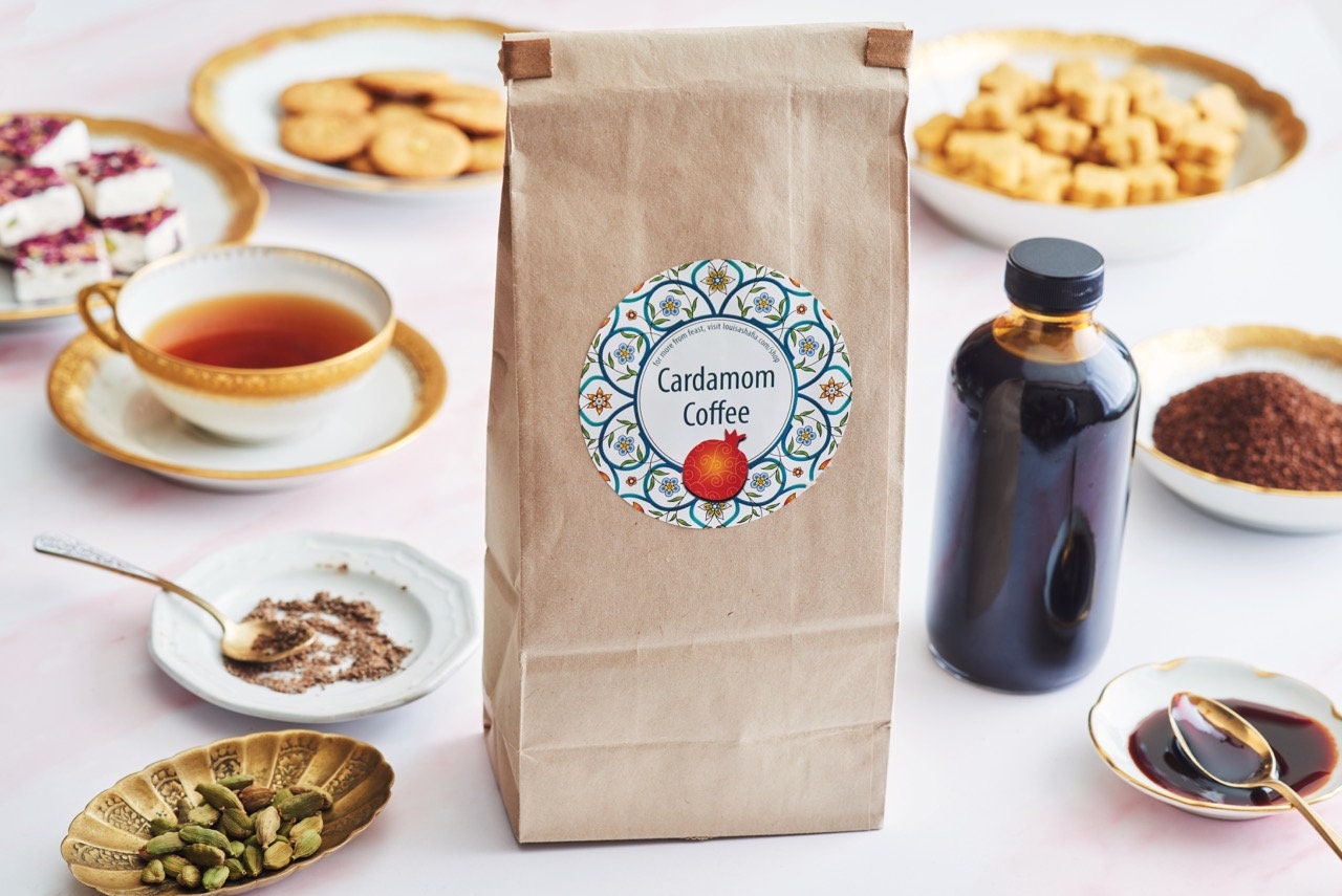 Persian Flavors Gift Set: Includes Spice Set, Cookbook, and Rice Bonnet ...