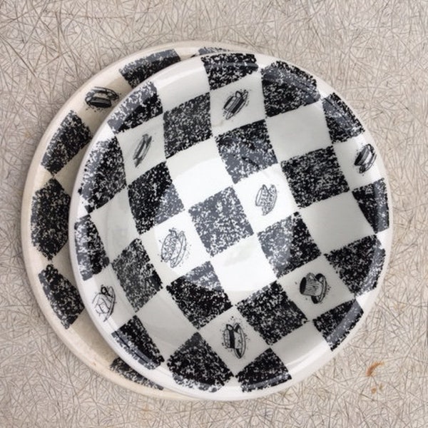 John Tams Plates - Etsy UK