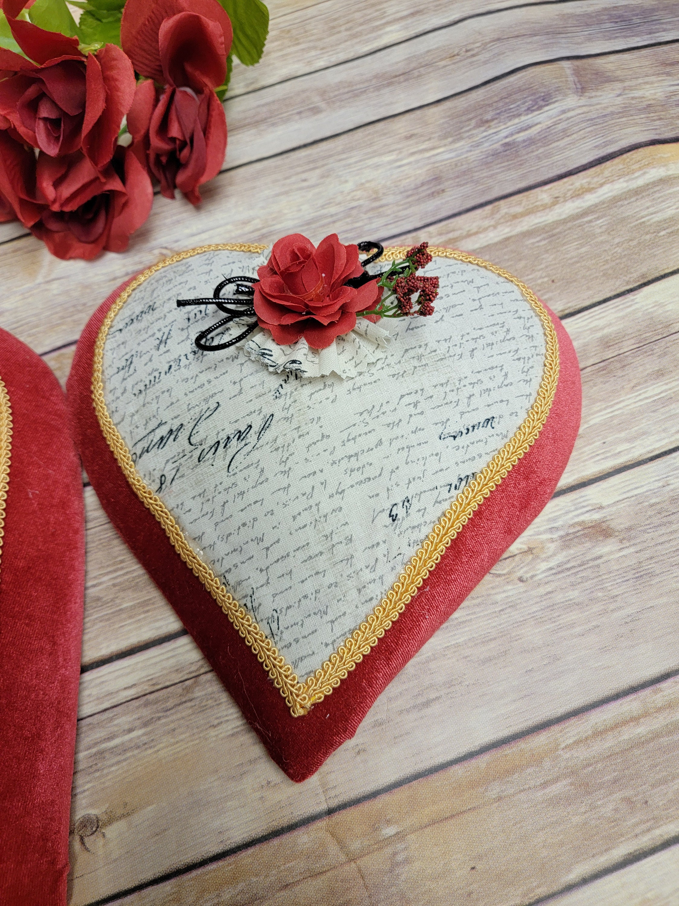 Red Velvet Romantic Heart SET, Vintage Heart Wreath Attachment, Set of Two Hearts, Red and Gold ...