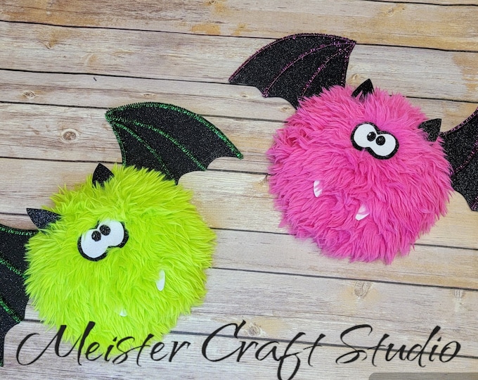 Halloween Bats, Furry Bat Wreath Attachment, Door Hanger Trick or Treat ...