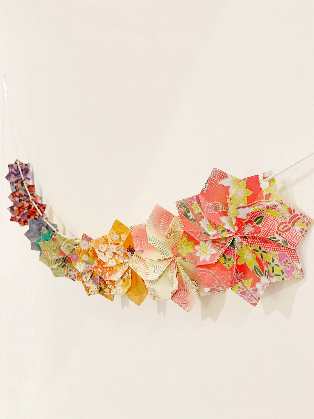 Origami Dahlia Paper Flower Garland, Floral Nursery Bunting - Etsy