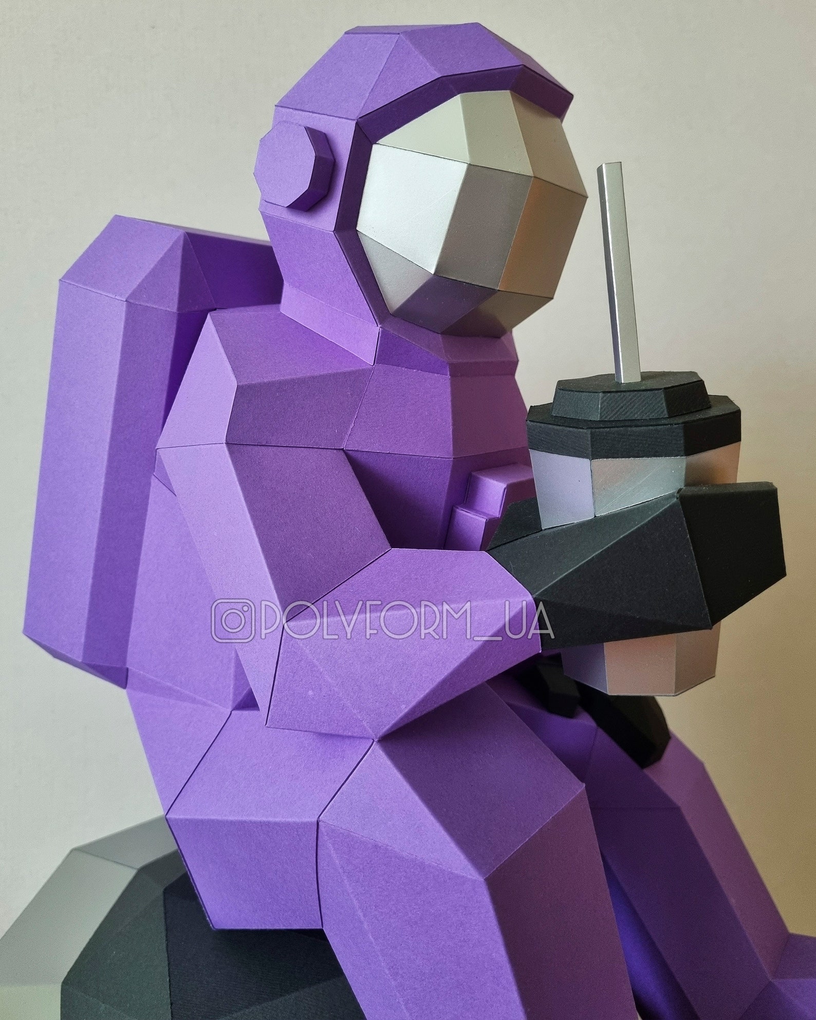 Cosmonaut Space Planet 3d Paper Model Low Poly Papercraft Silhouette ...