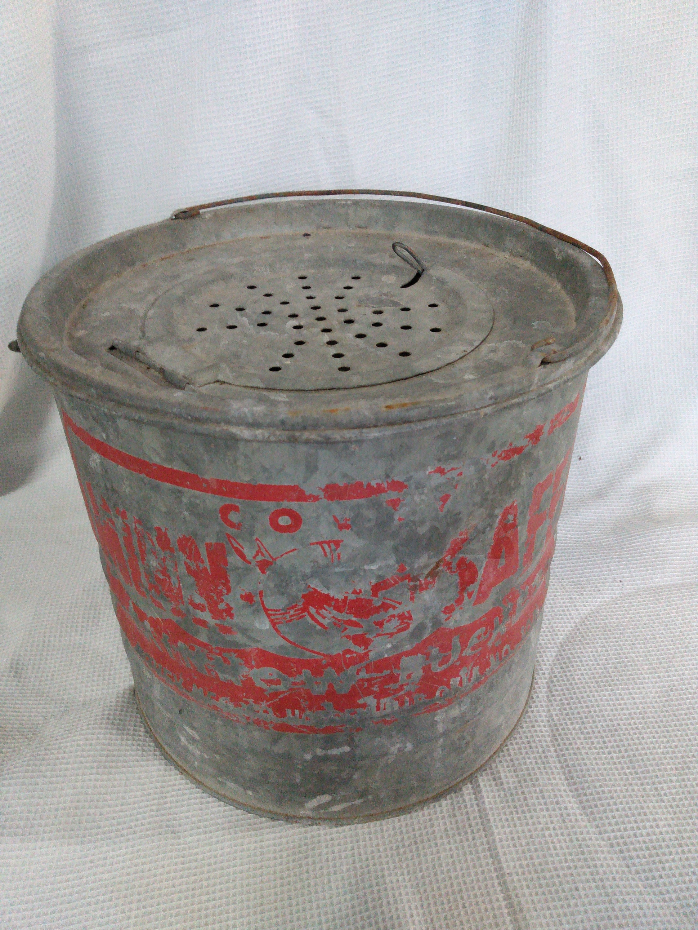 Vintage Minn-o-safe RARE Galvanized Metal Floating Minnow Bait Bucket ...
