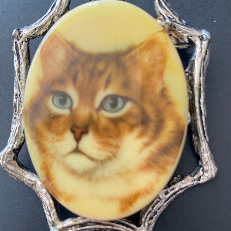 Cat Cameo Brooch - Etsy