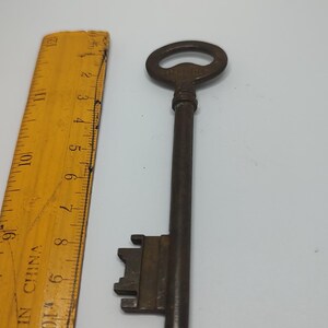 Authentic Old Key Vintage Key,vintage Metal Key Vintage Metal Door Key ...