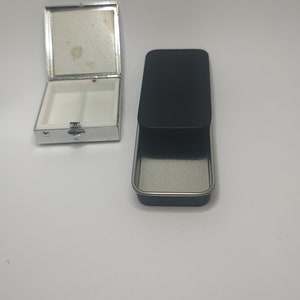 2 Vintage Pill Box,tiny Case - Etsy