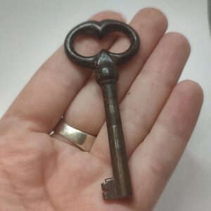 Authentic Old Key,vintage Ornate Brass Key,pendant Vintage Key ...
