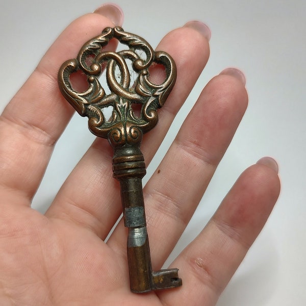 Ornate Vintage Key - Etsy