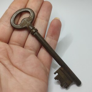 Authentic Old Key Vintage Key,vintage Metal Key Vintage Metal Door Key ...