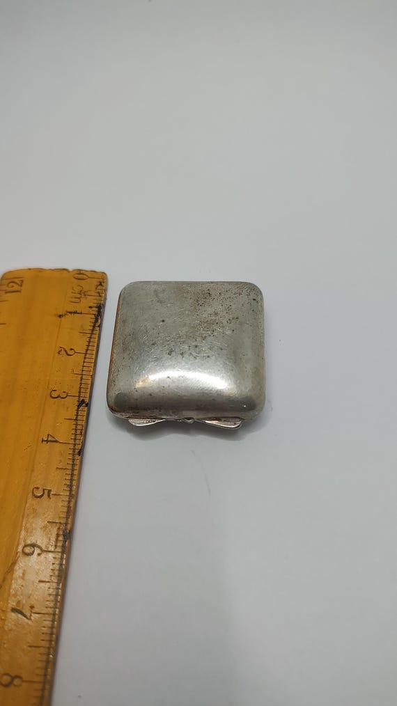 Antique Hallmarked 800 silver snuff square pill box,… - Gem