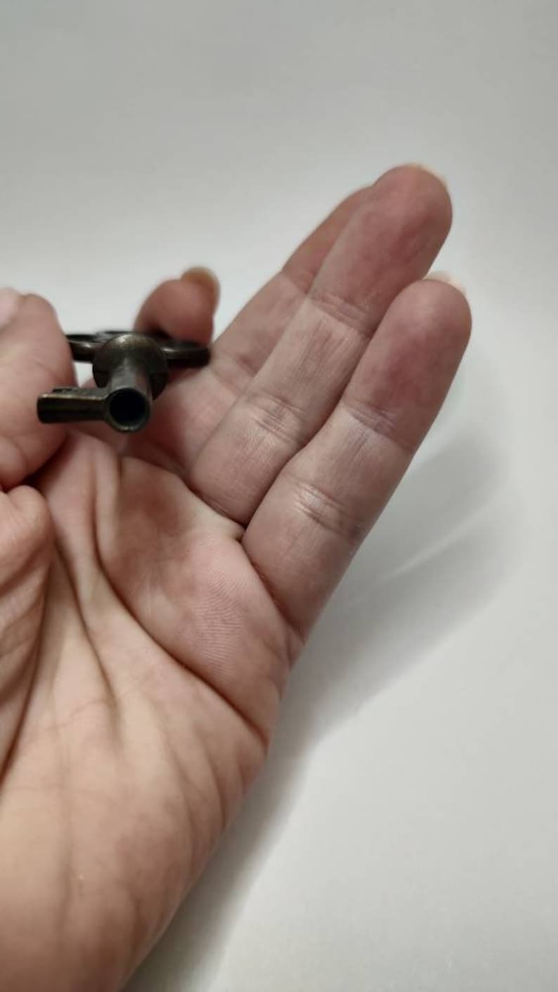 Rare Huwil Swiss Skeleton Key: Vintage Collectible Key - Etsy