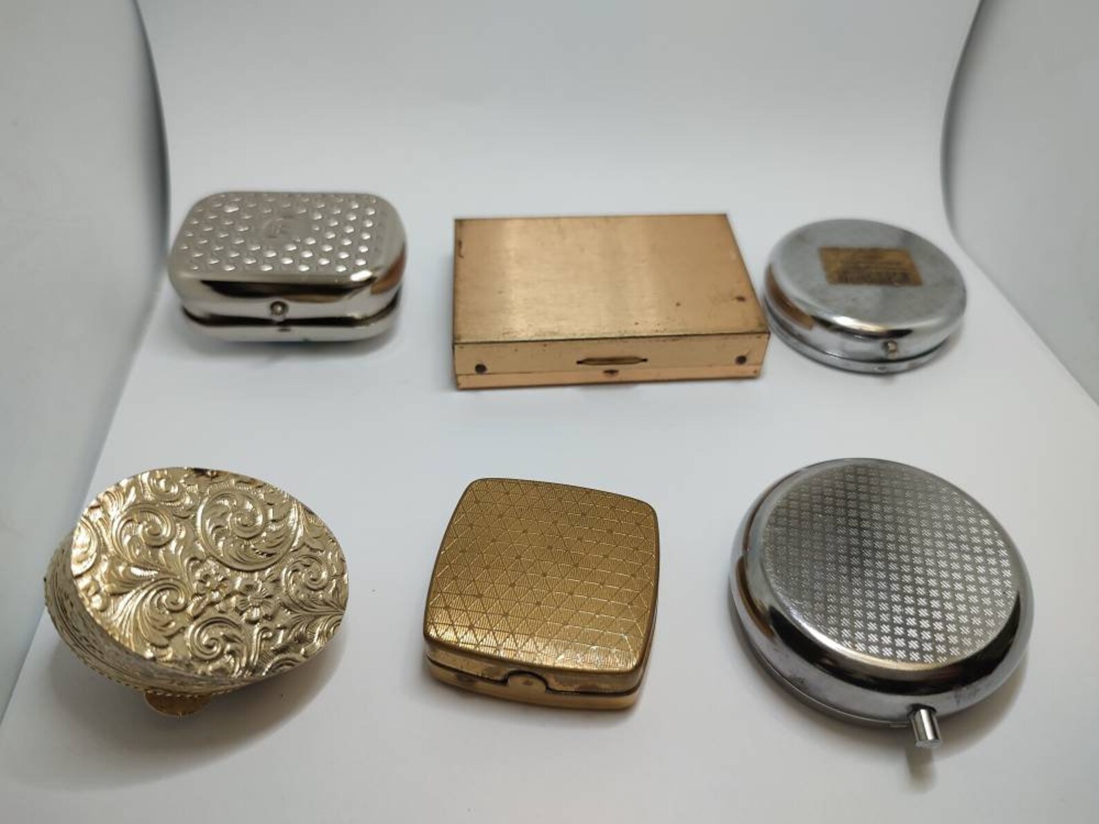 Choose Your Pill Box,vintage Pill Box,tiny Case - Etsy