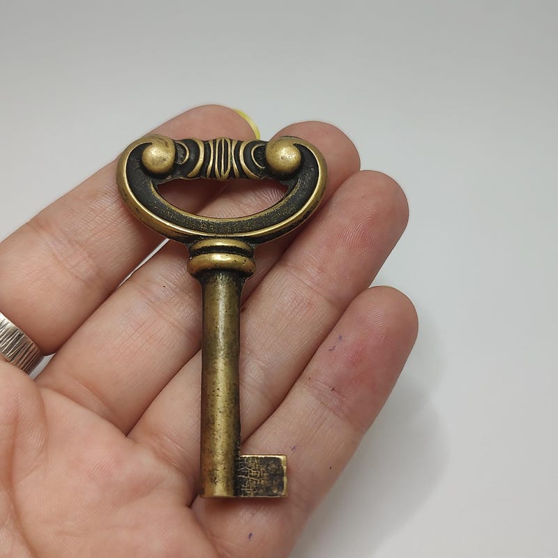 Old Skeleton Keys - Etsy