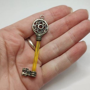 Rare Italian 800 Silver and Yellow Glass Pendant Key,vintage Hallmarled ...