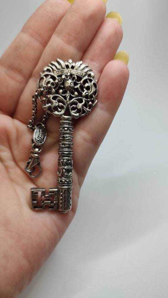 Rare Antique Signed 925 sterling silver pendant key,S… - Gem