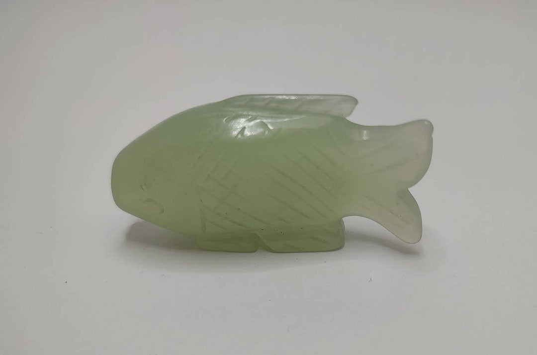 Hand Carved Jade Fish Statues,chinese Carved Fish Jade ,fen Shui ...
