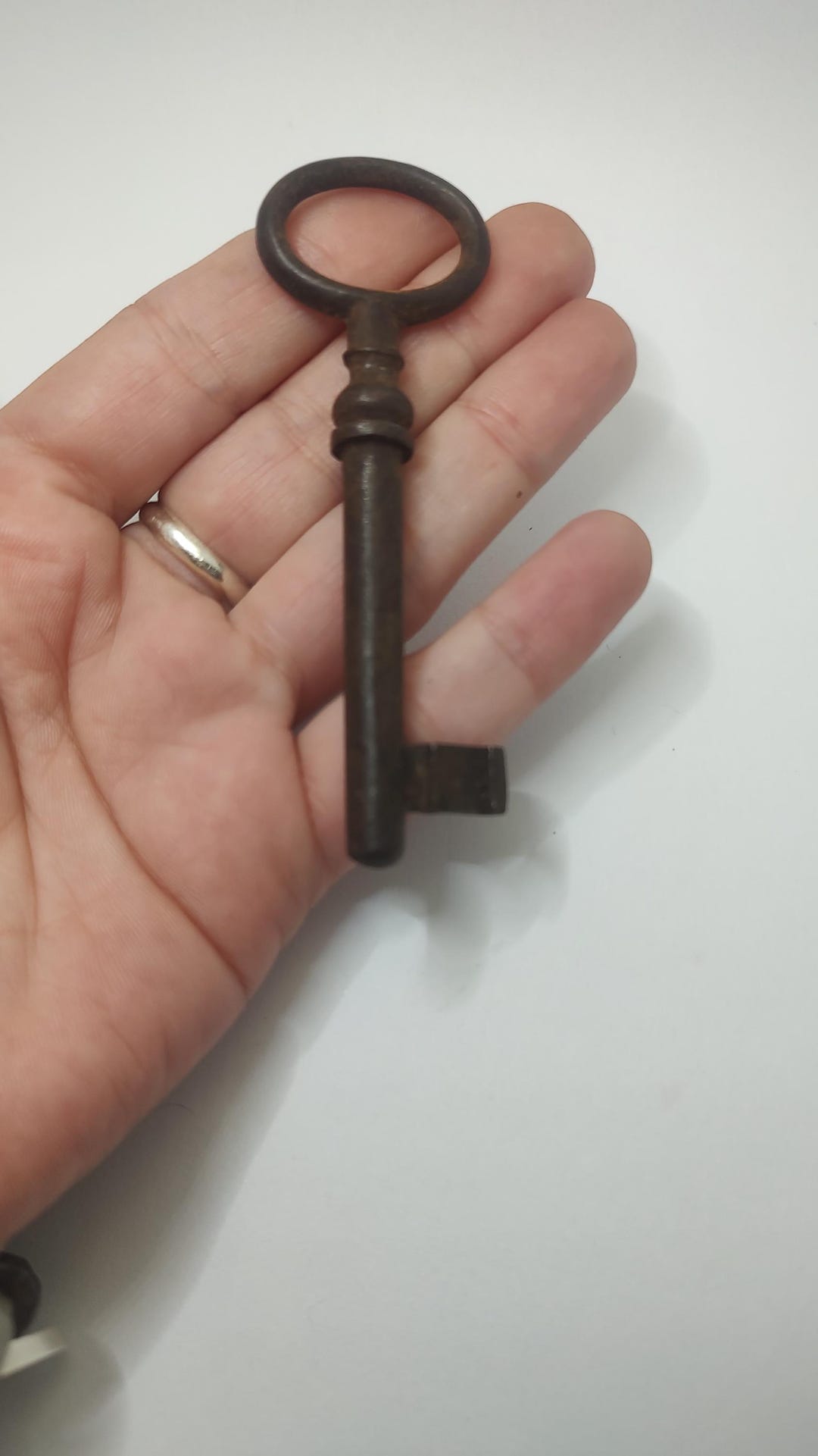 Authentic Old Key Vintage Key,vintage Metal Key Vintage Metal Door Key ...