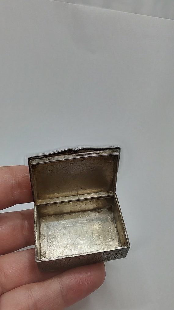 Rare antique heavy solid silver pill snuff box,vintag… - Gem