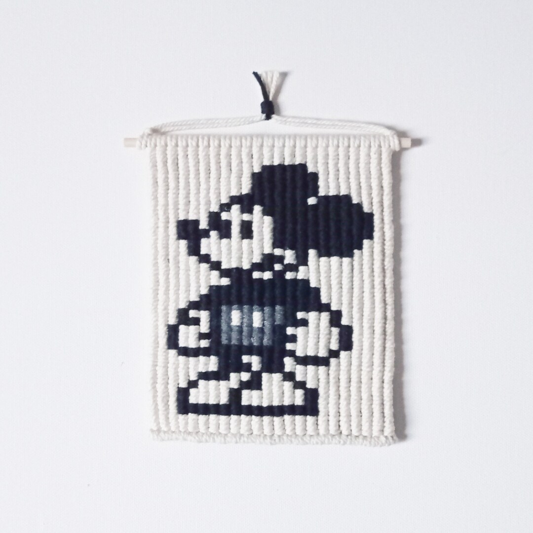 Macrame Pixel Art Wallhanging Mortimer - Etsy