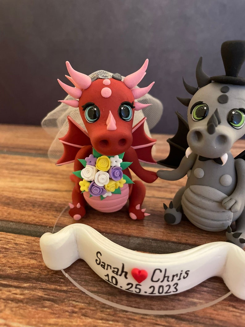 Dragon Wedding Cake Topper, Fantasy Dragon Couple, Cute Wedding Cake ...