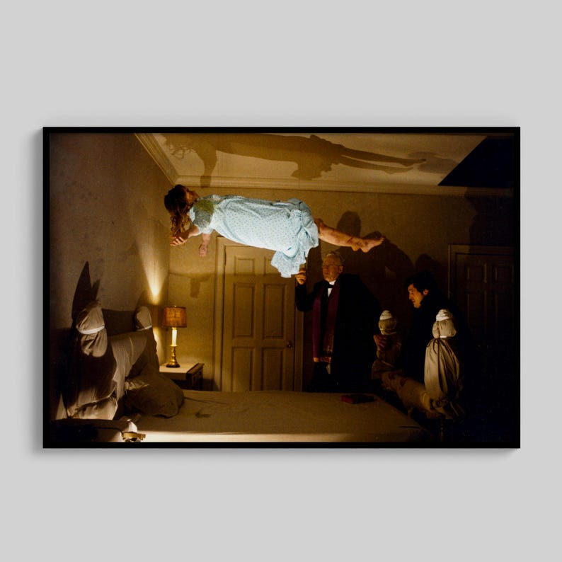 Linda Blair, the Exorcist, Movie, Horror, Scary Movie, Movie Scene, Possessed. - Etsy