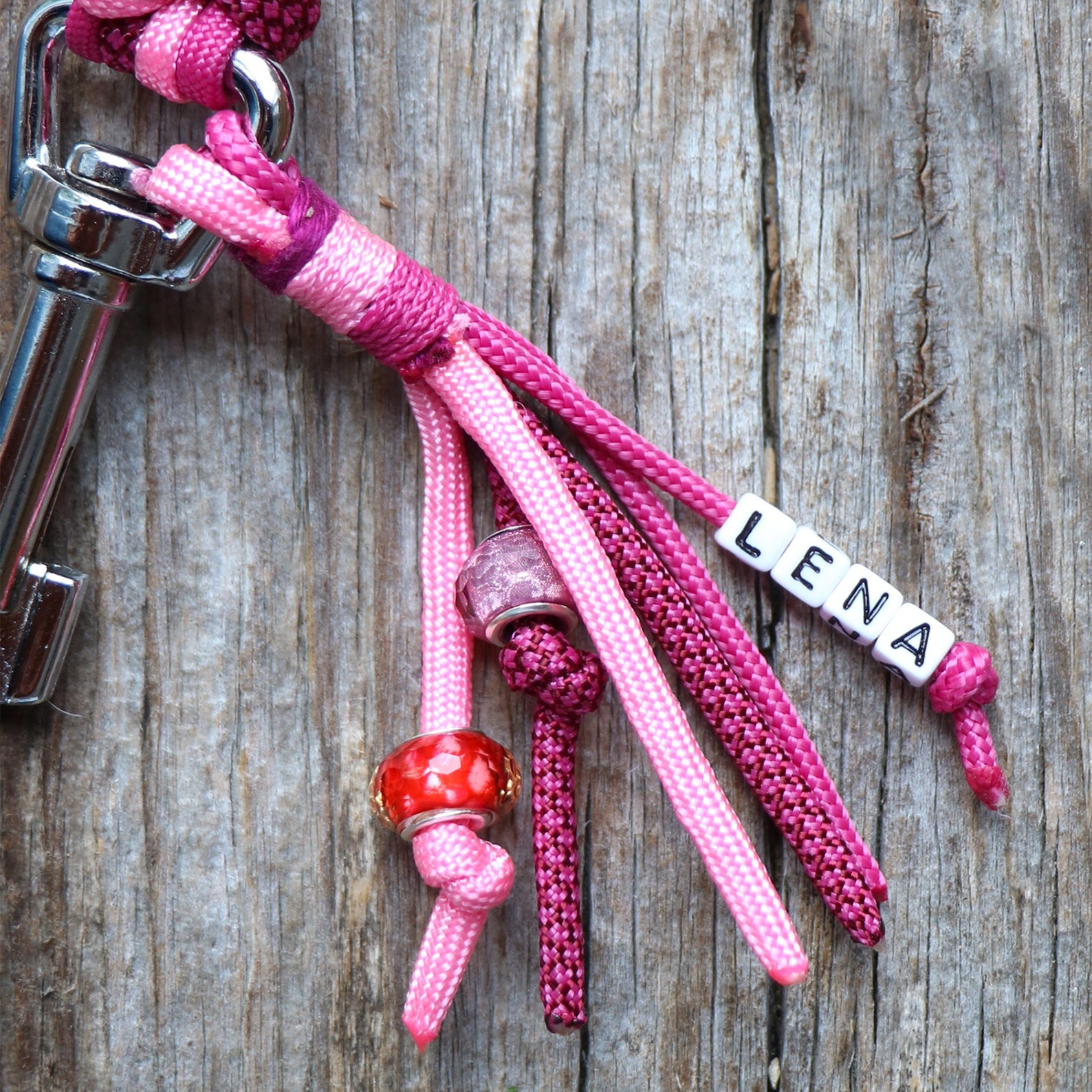 Custom Paracord Key Chain With Arcylic Beads, Rot and Green, More ...