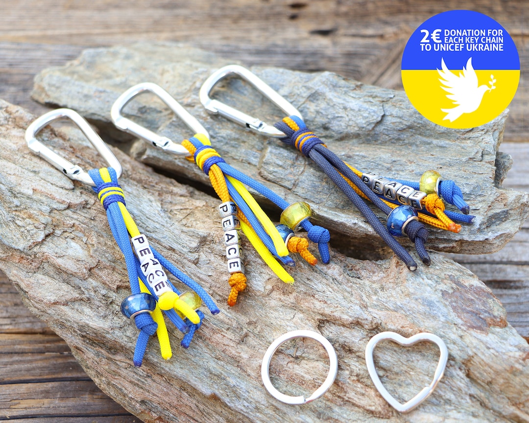 Ukraine Support Custom Paracord Key Chain | Help Ukraine Key Fob ...