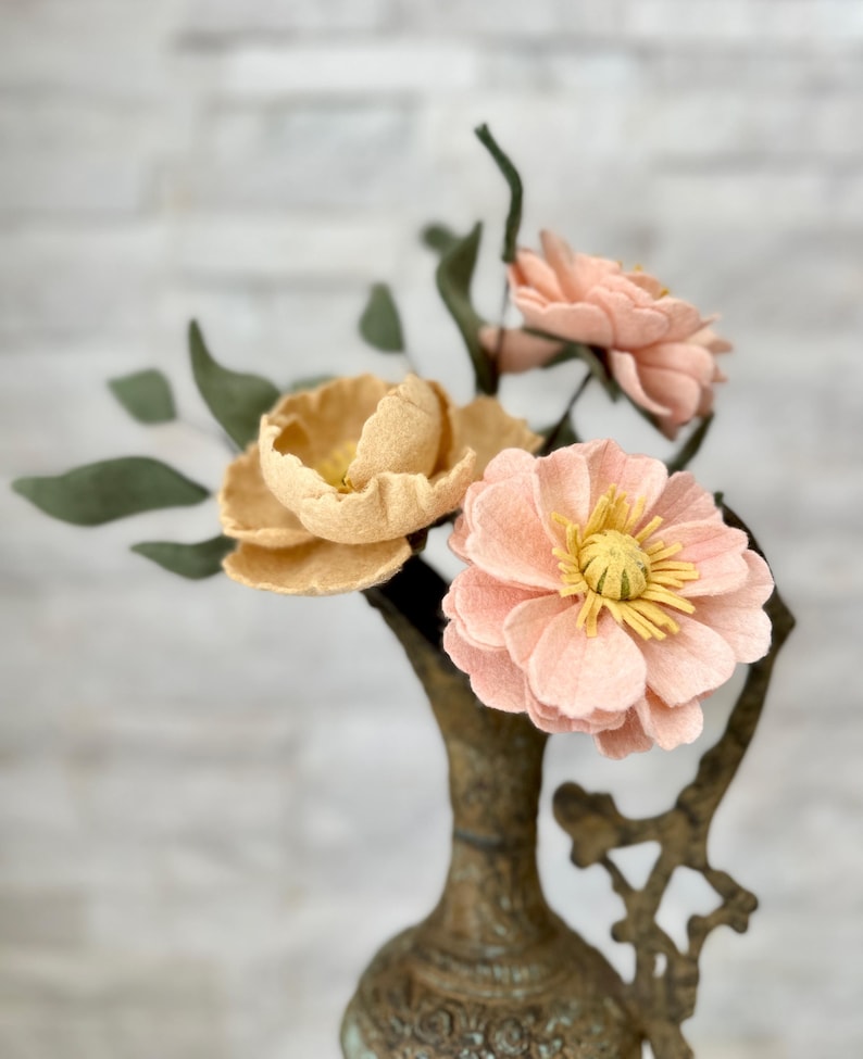 Handmade Felt Flower Bouquet, Cottagecore Flower Decor, Felt Flower ...