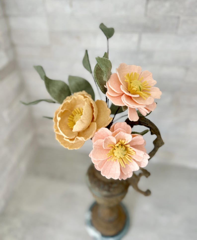 Handmade Felt Flower Bouquet, Cottagecore Flower Decor, Felt Flower ...