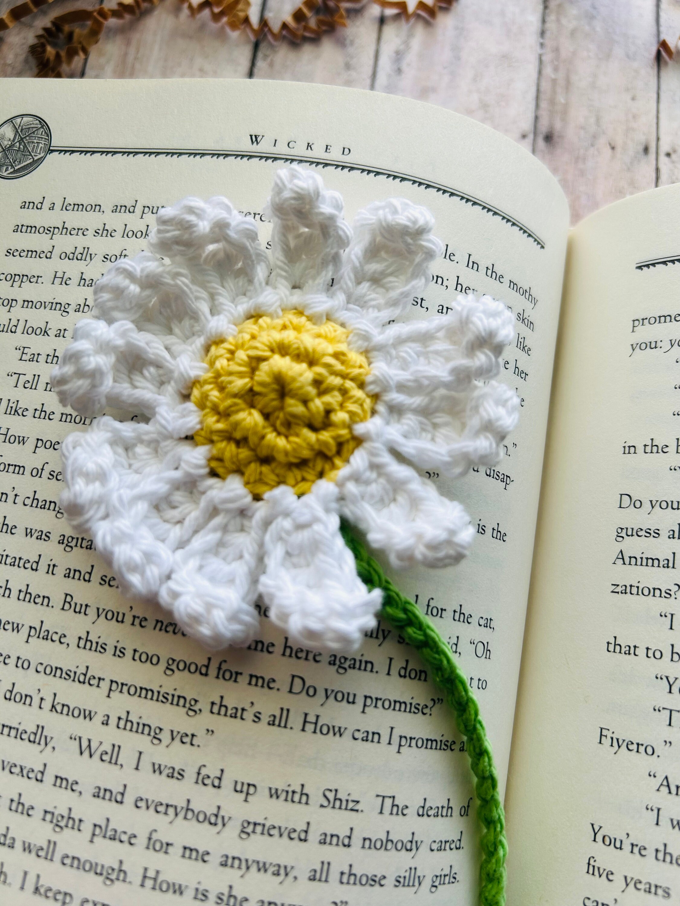 PDF Crochet Pattern: Daisy Bookmark. PATTERN ONLY - Etsy