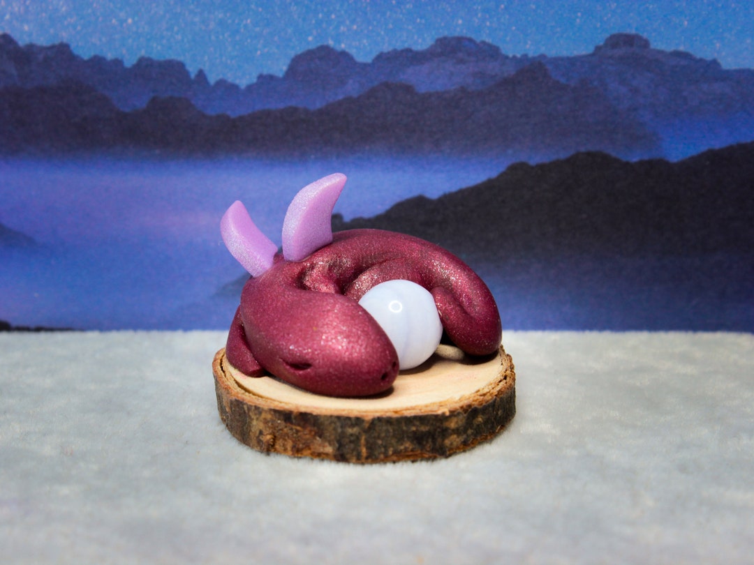 Sculpture Little Sleeping Red Dragon in Polymer Clay - Etsy