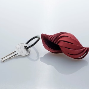 Red Leather Women's Keychain, Shell Leather Keyring for Her, 3D Form ...
