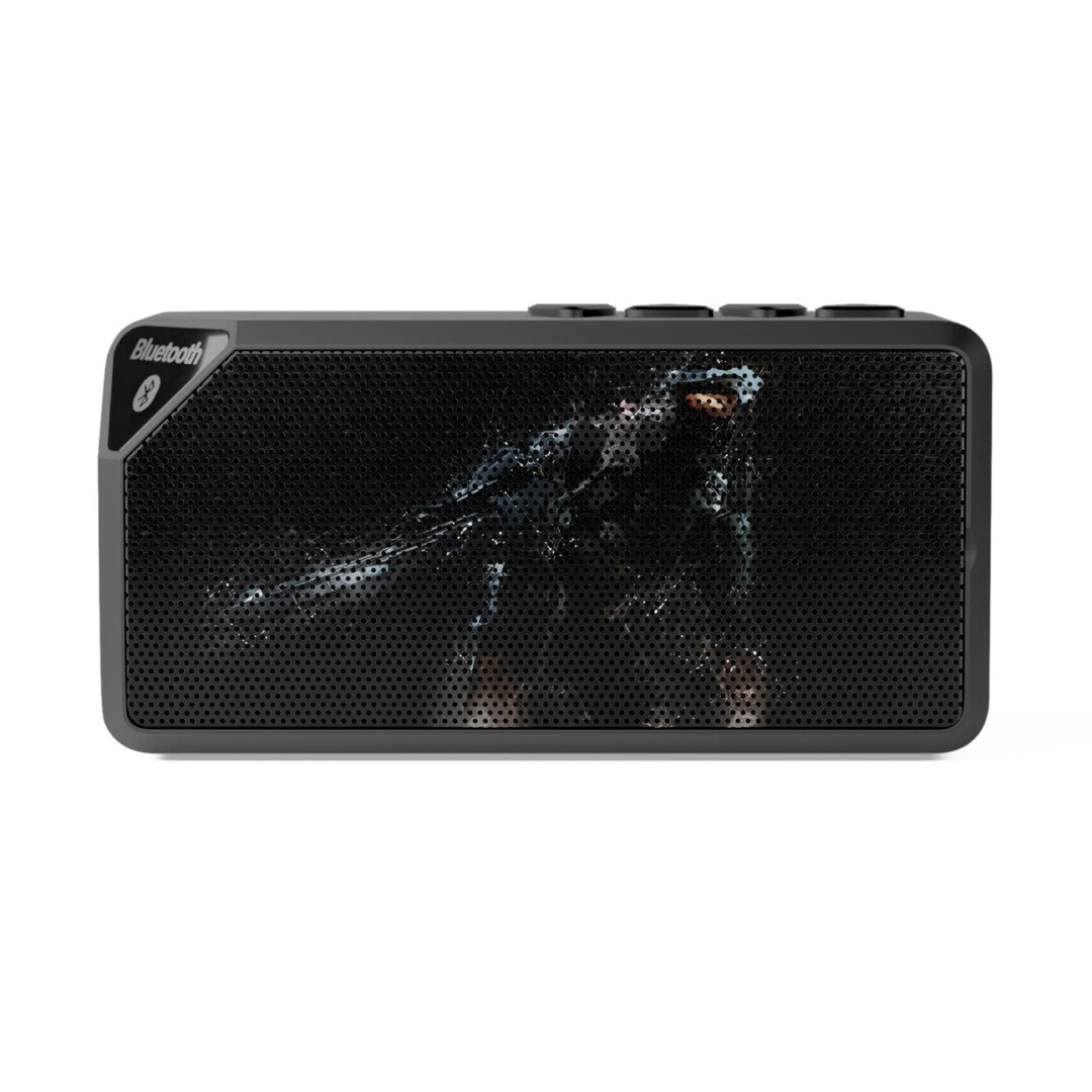 Halo Master Chief Bluetooth Speaker - Etsy