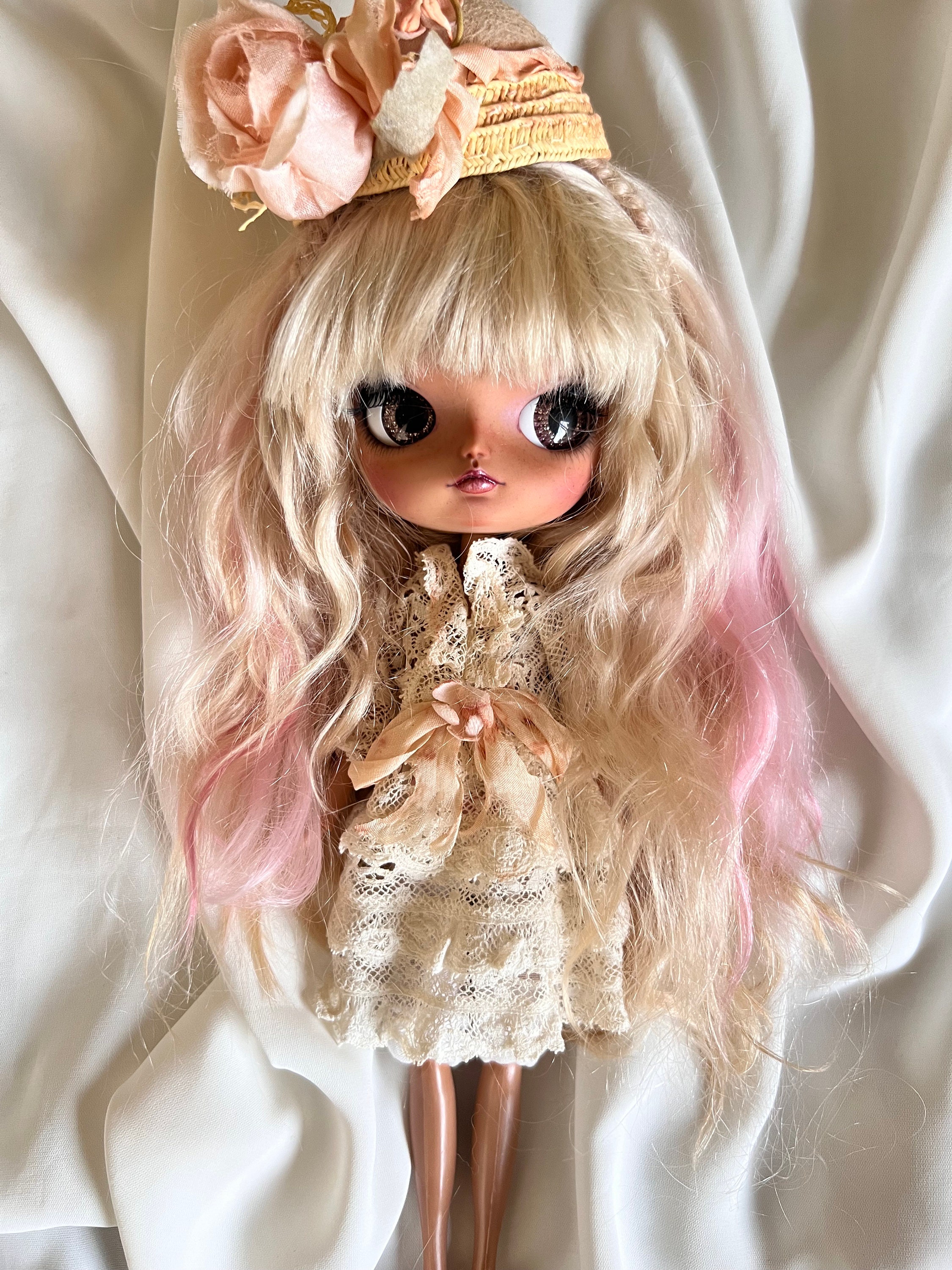 Dal Groove Mocha Custom Doll - Etsy