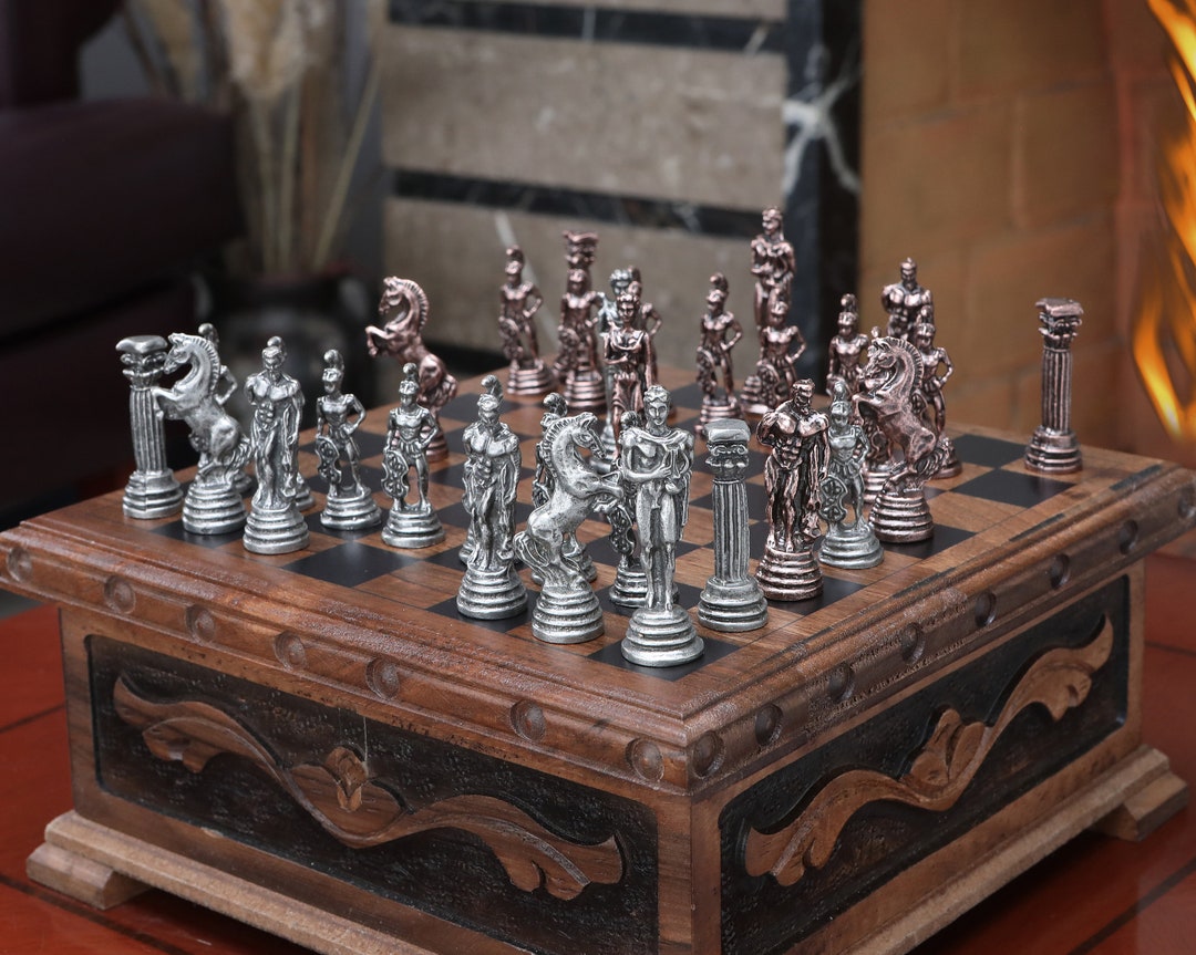Square Chess Set With Hidden Key, Puzzle Wooden Chess Box, Metal Chess ...