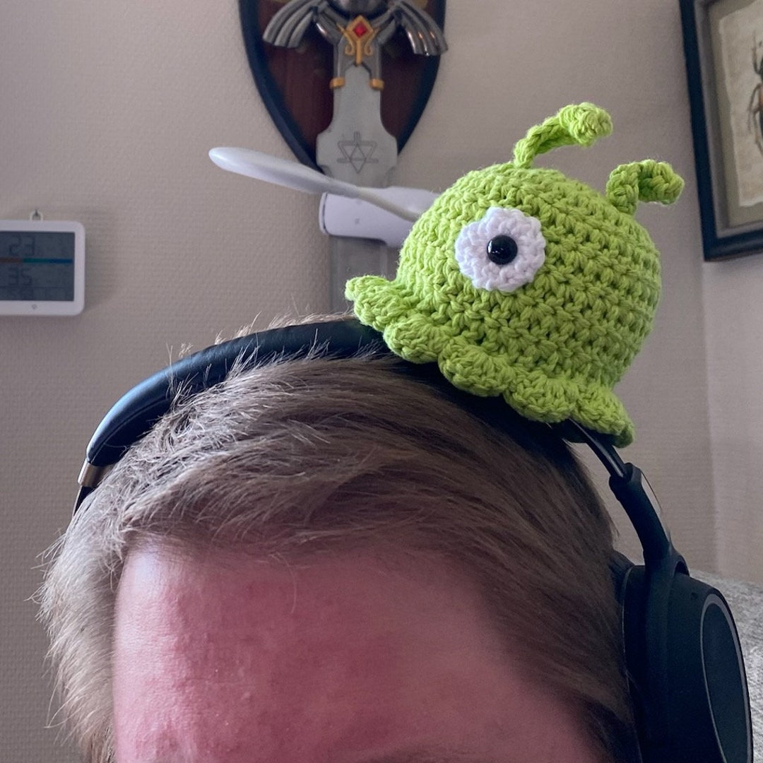 Brain Slug Amigirumi, Wearable - Etsy