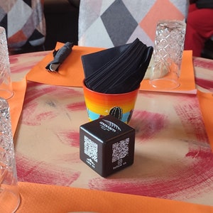 QR MENU QR Table Stand Black Wooden Cube Digital Menus - Etsy