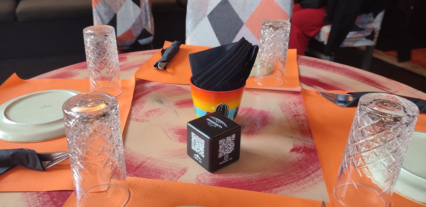 QR MENU QR Table Stand Black Wooden Cube Digital Menus - Etsy UK