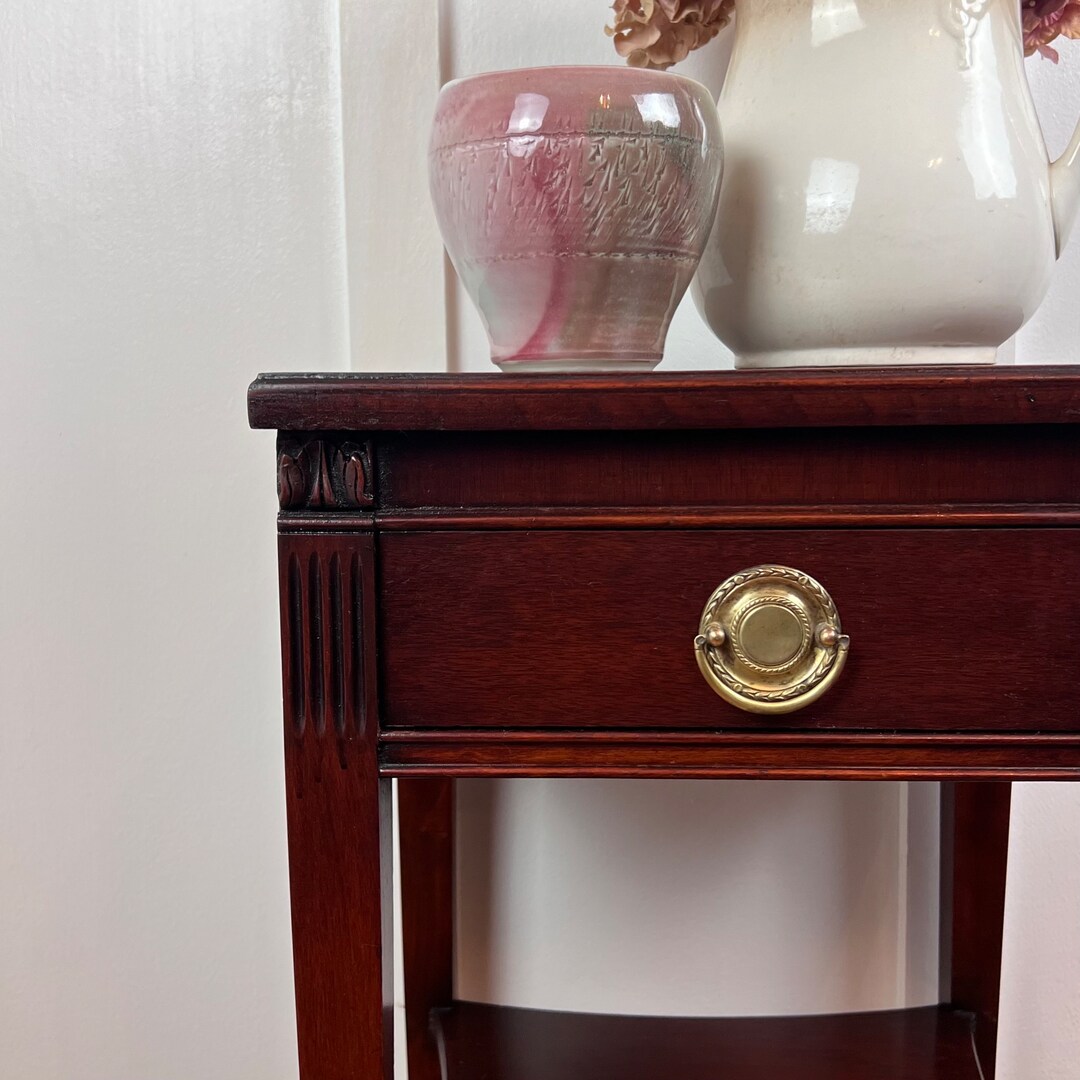 Vintage Colonial Mahogany Nightstand Bedside Table - Etsy