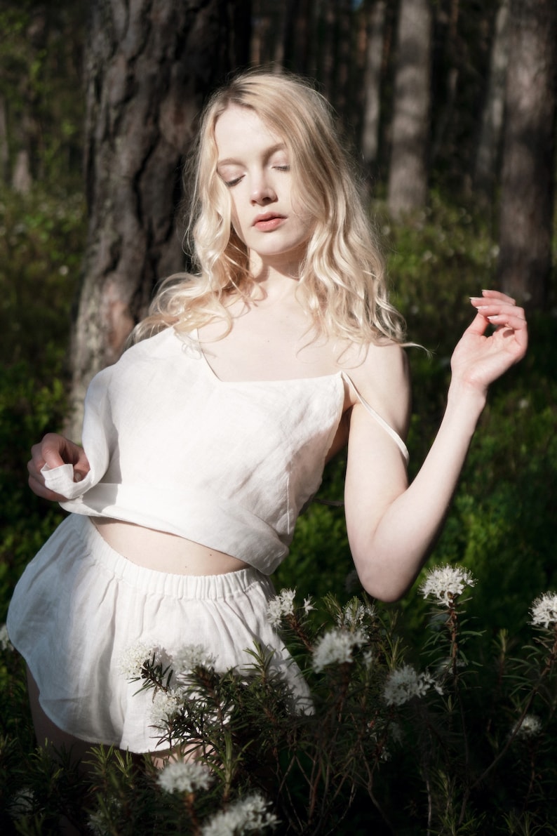NIGHTSHADE ᛒ White Organic Linen Sleepwear Set With a Top and Shorts ...