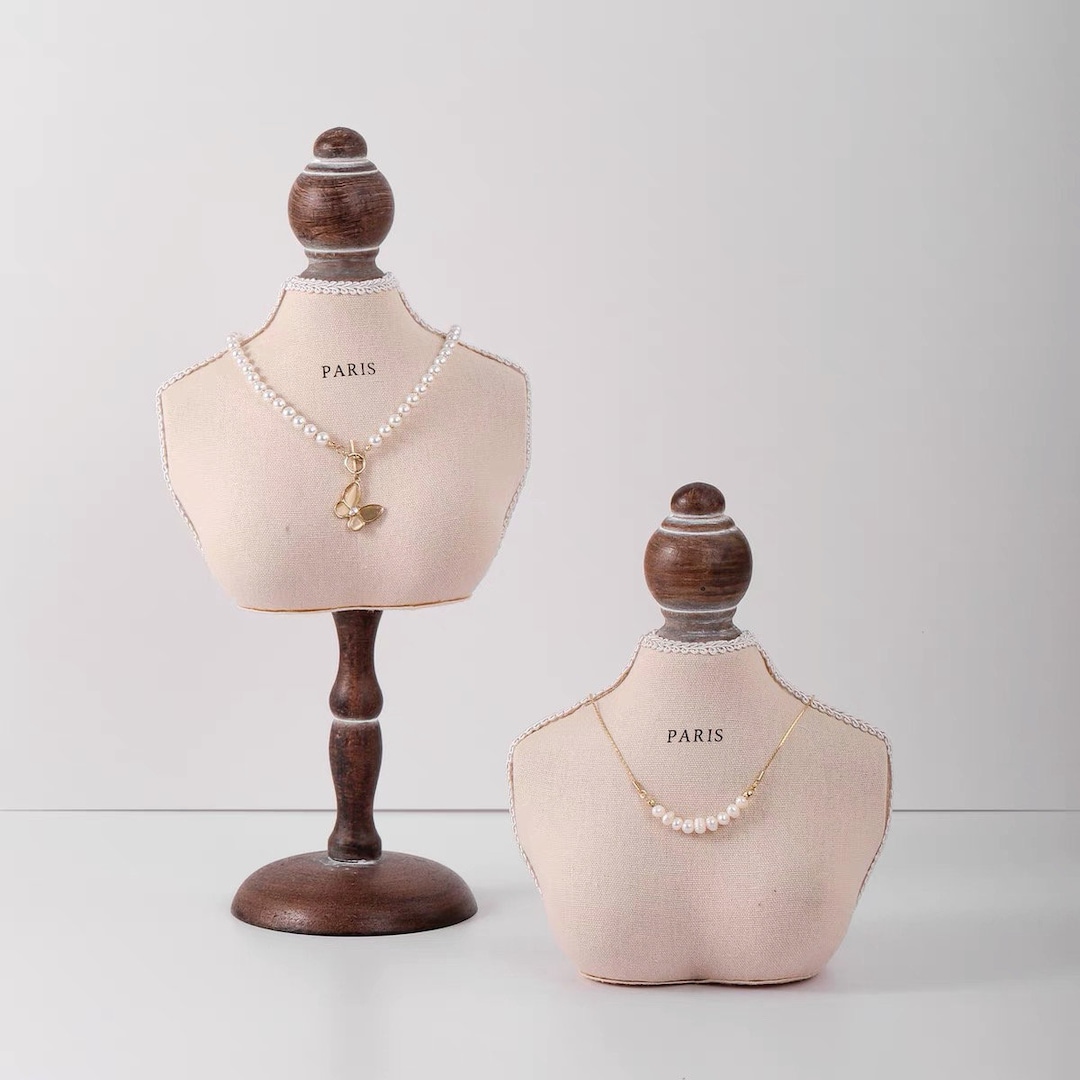 Retro Necklace Display Bust, Jewelry Display Stand, Jewelry Display Set ...