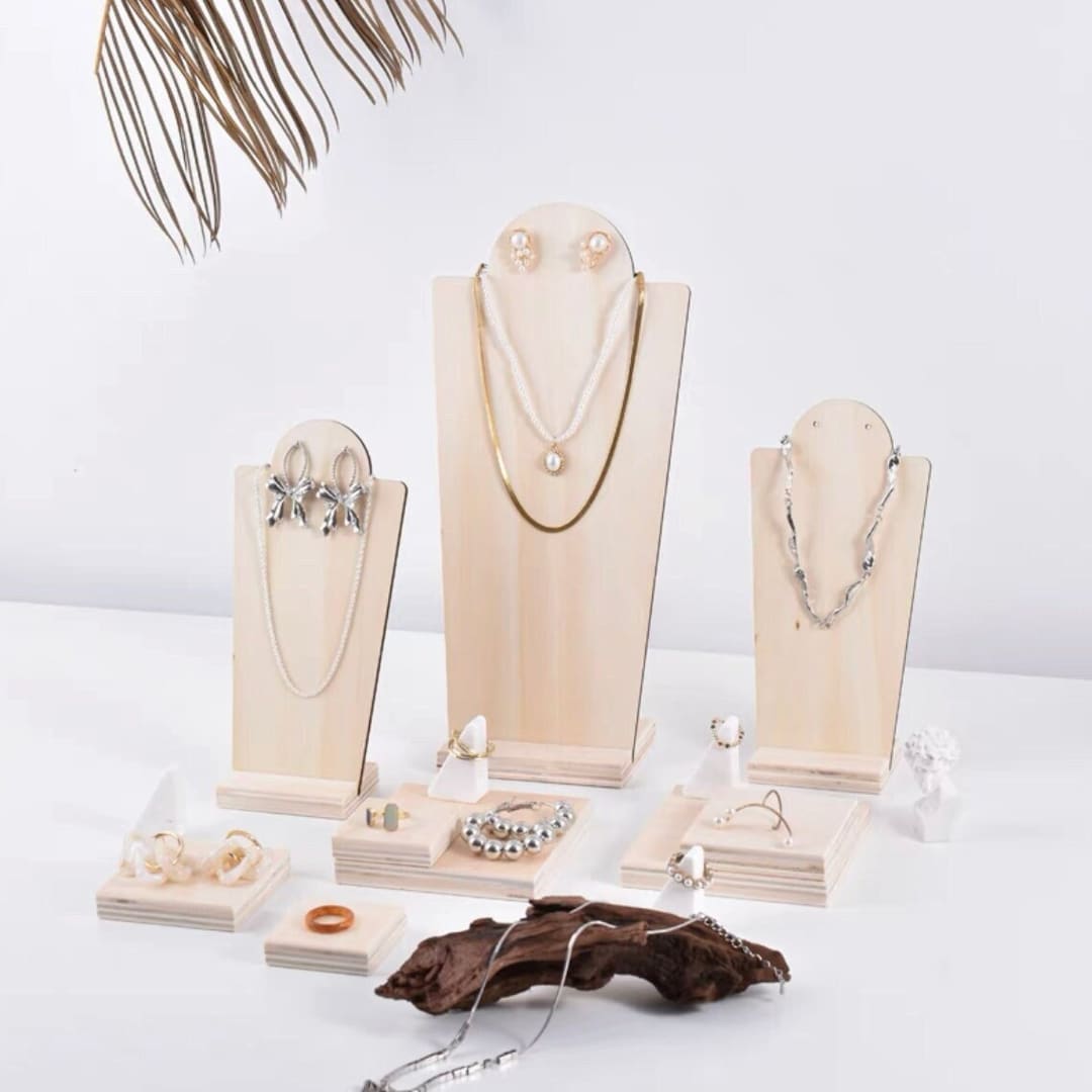 Light Wood Necklace Display Stand Necklace Display Bust - Etsy