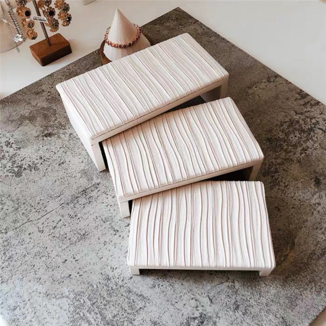 Jewelry Display Riser, Unique Jewelry Display Holder for Craft Show ...