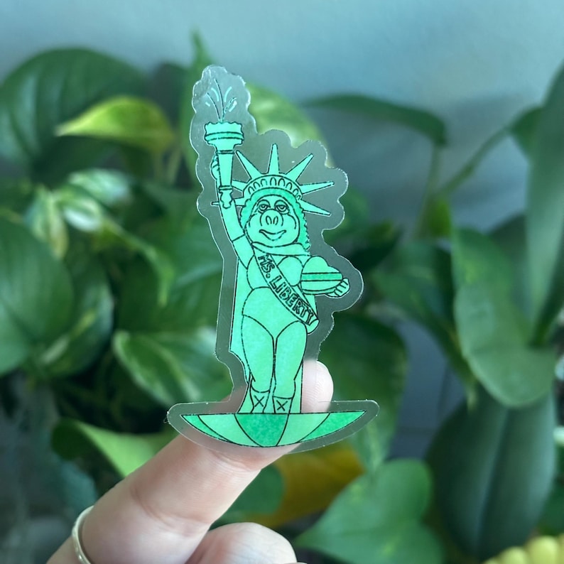 Muppets Miss Piggy Clear Sticker | Miss Piggy Lady Liberty Sticker ...