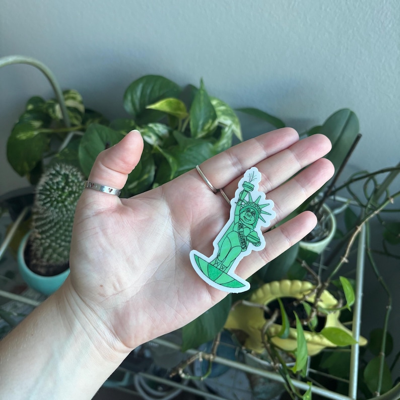 Muppets Miss Piggy Clear Sticker | Miss Piggy Lady Liberty Sticker ...