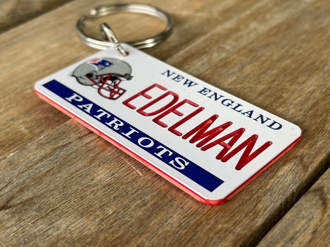 Personalized New England Patriots Engraved Keychain - Key Ring - Tag ...