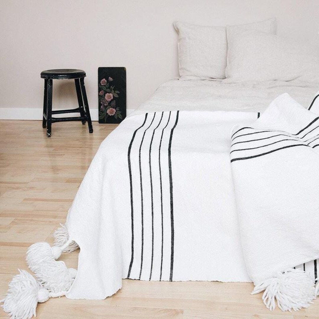 Moroccan Pom Pom Blanket and Throw Cotton Blanket Bohemian Blanket ...