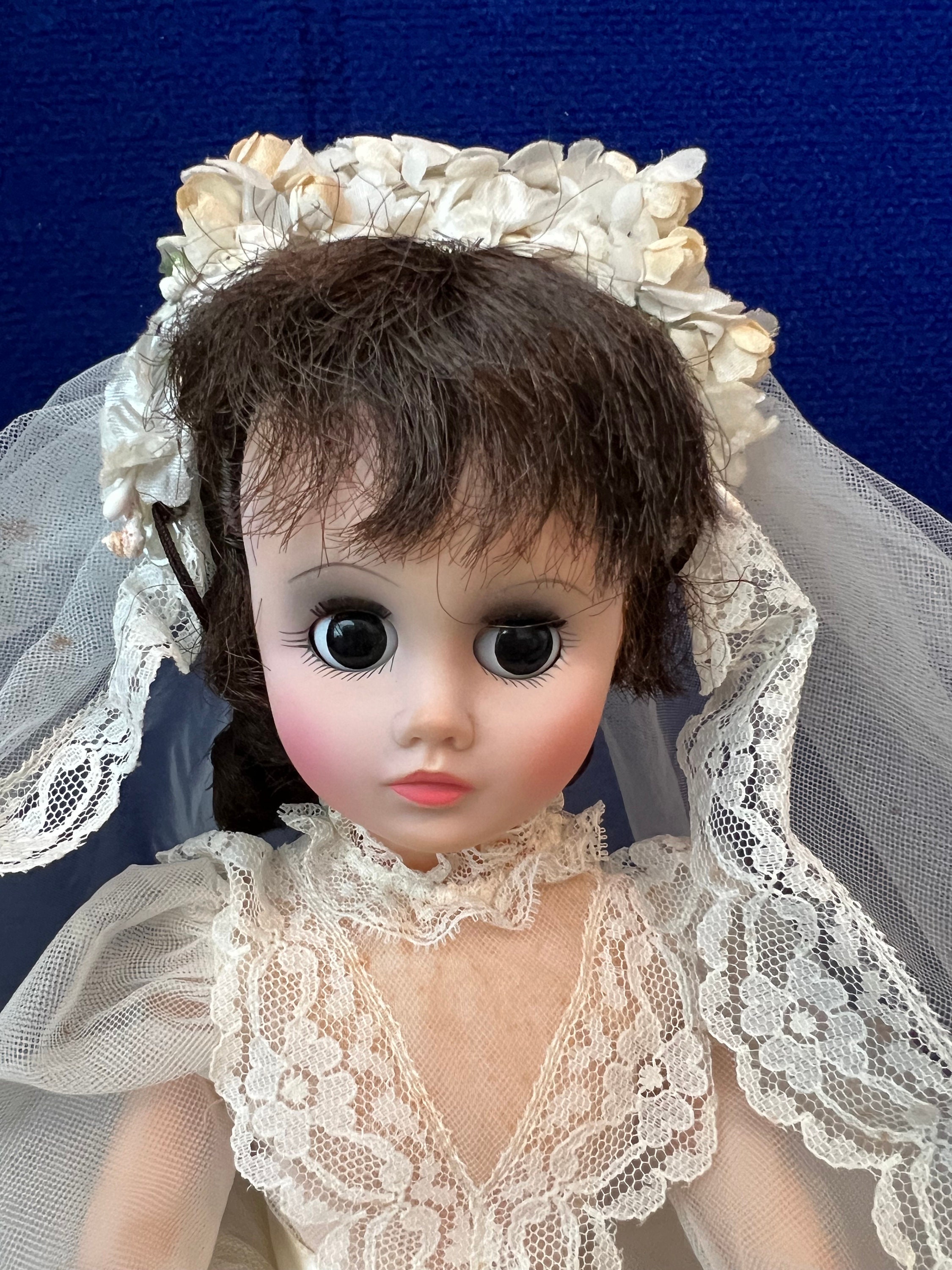Vintage Elise Bride Madam Alexander 17 Doll With Brunette Hair and ...